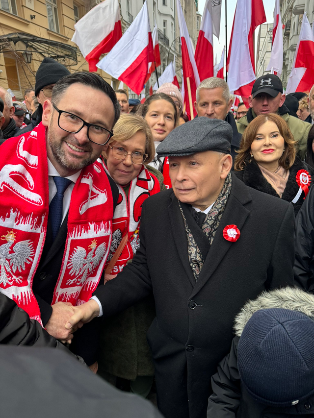 Daniel jest dobry w przepisywaniu dóbr na rodzinę. Teraz poszły liczne ...