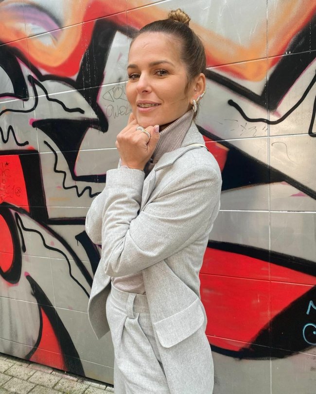 Paulina Sykut-Jeżyna zaprezentowała streetwearowy outfit! Ten wzór ...