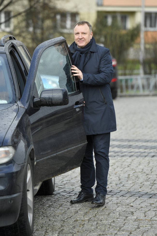 Przez trzy lata w TVP zarobił miliony! Wiadomo, ile kasy otrzymywała ...