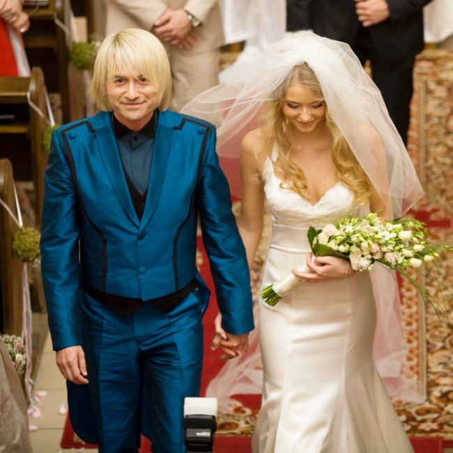 Agata Rubik wzięła ślub 16 lat temu. Miała zaledwie 22 lata i piękną suknię ślubną [stare zdjęcia]